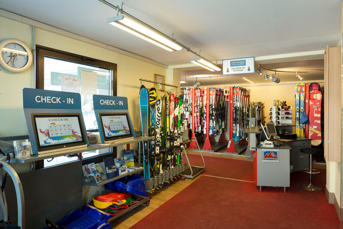 Noleggio sci Carezza - Karersee - Noleggio Ski Verleih Golflift | Rent and Go
